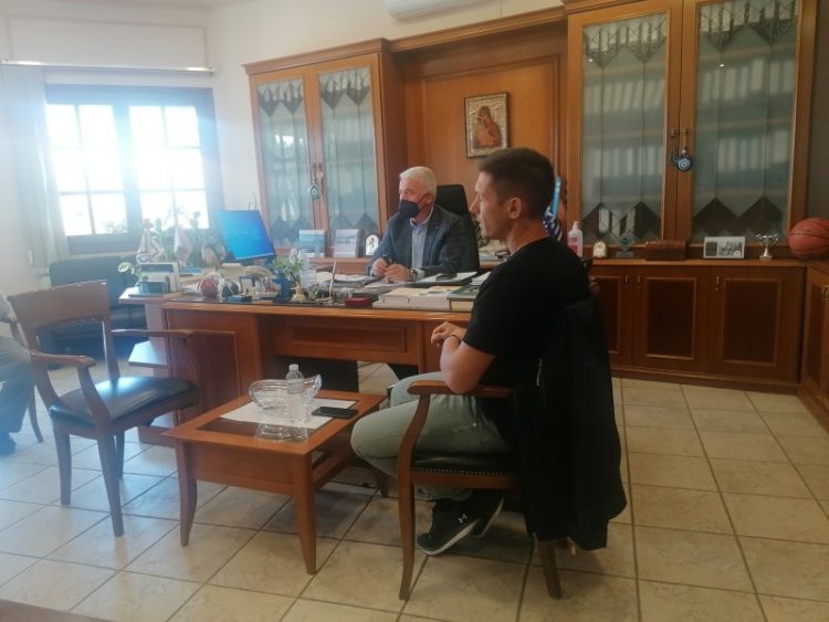 Συνάντηση του Δημάρχου του Δήμου Μετεώρων με φορείς της Τ.Κ Βασιλικής ...