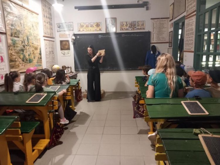 Εκπαιδευτική επίσκεψη του 5ου Νηπιαγωγείου στο Μουσείο Ελληνικής ...