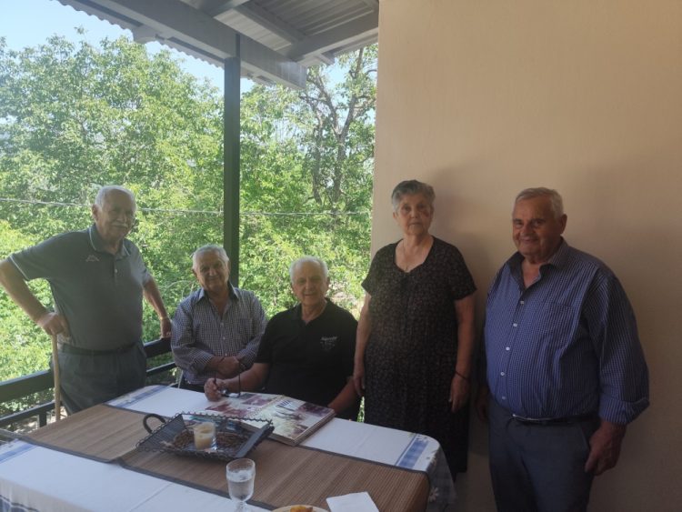 Βιβλιοθήκη Καλαμπάκας: Η Καστανιά αφηγείται την ιστορία της μέσα από το ...